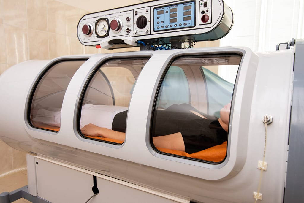 7 Benefits of Hyperbaric Chamber for Athletes